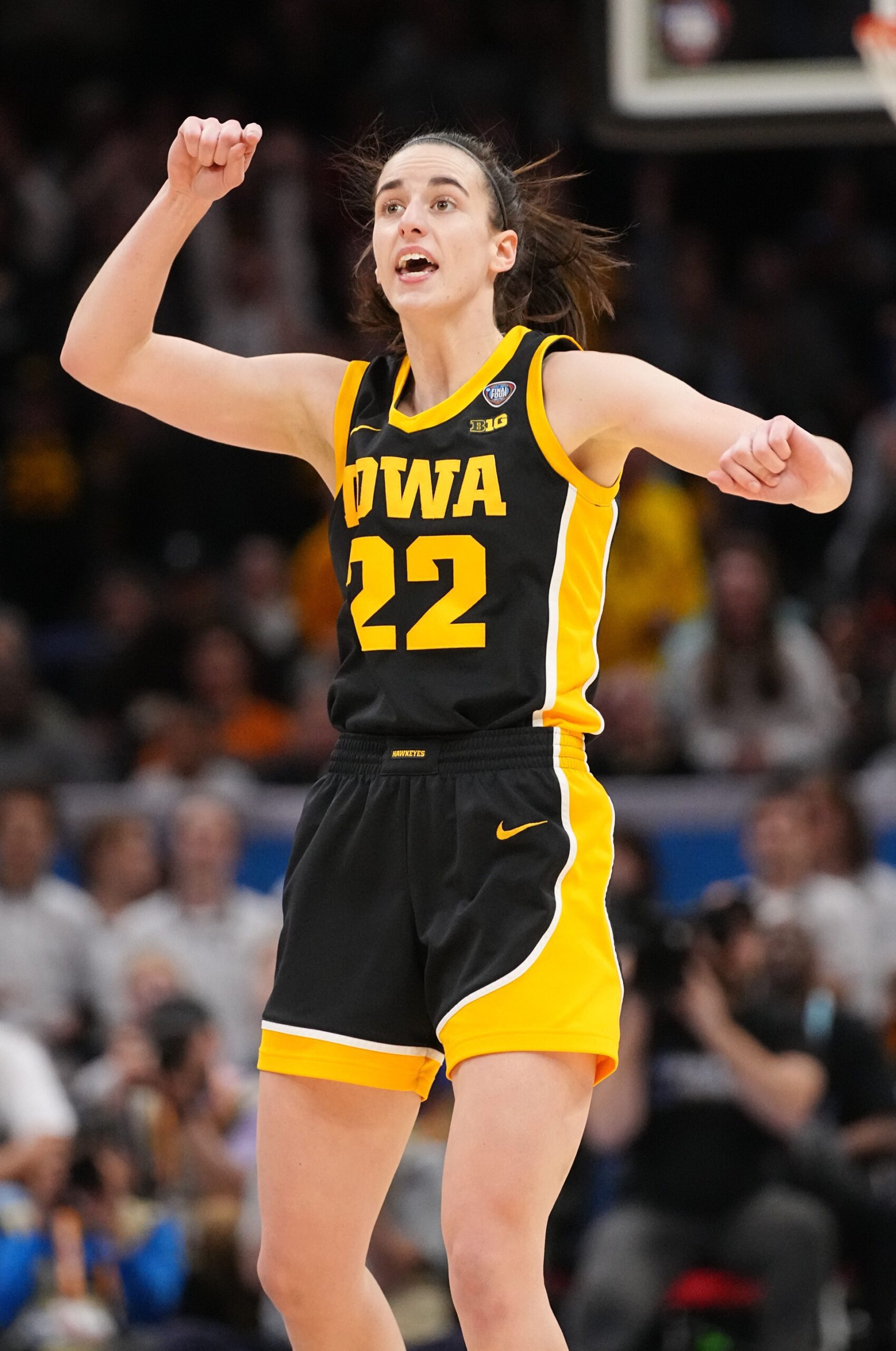 Caitlin Clark vs. Angel Reese ROTY Battle Draws Stunning Prediction ...