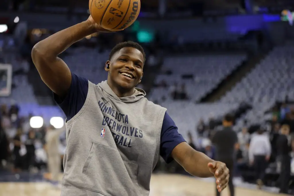 Anthony Edwards Gives Blunt Remark To A Reporter On Who The First ...